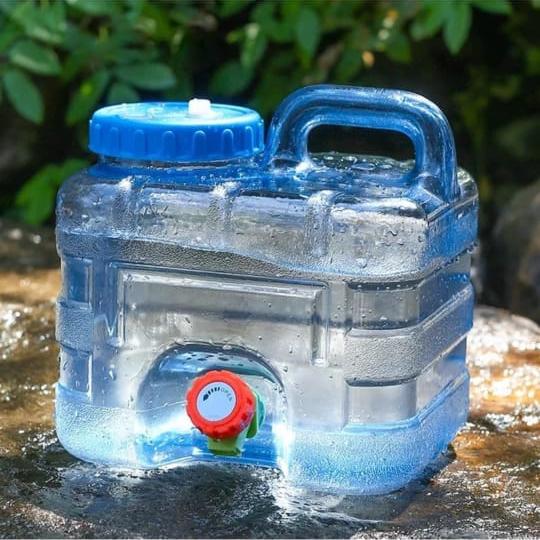 Portable Water Tank Container Can with Spigot Tap, Camping Water Carri